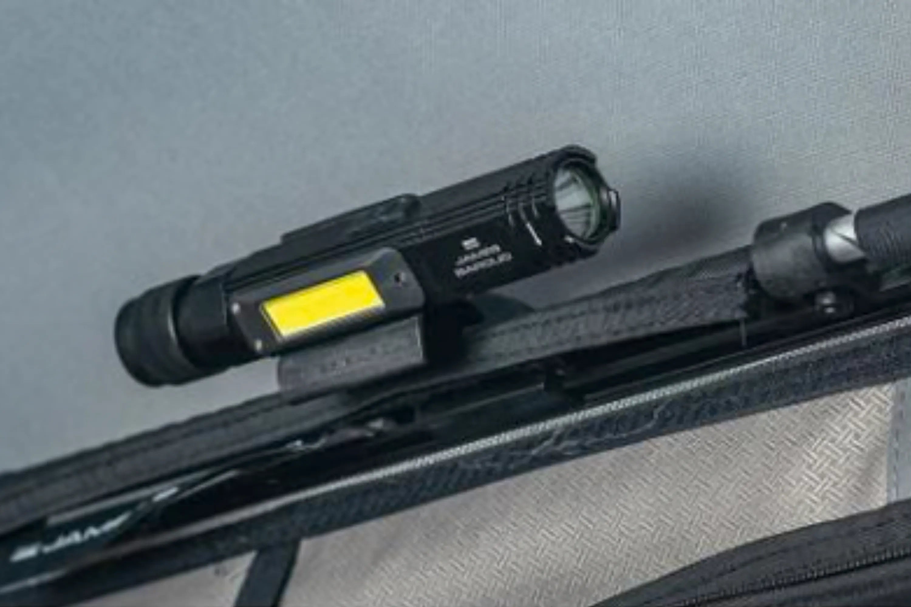 James Baroud Portable LED Flashlight – Autobruder 4wd